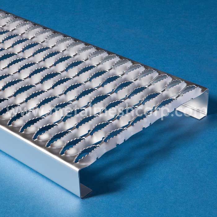 Custom Grip Strut Grating