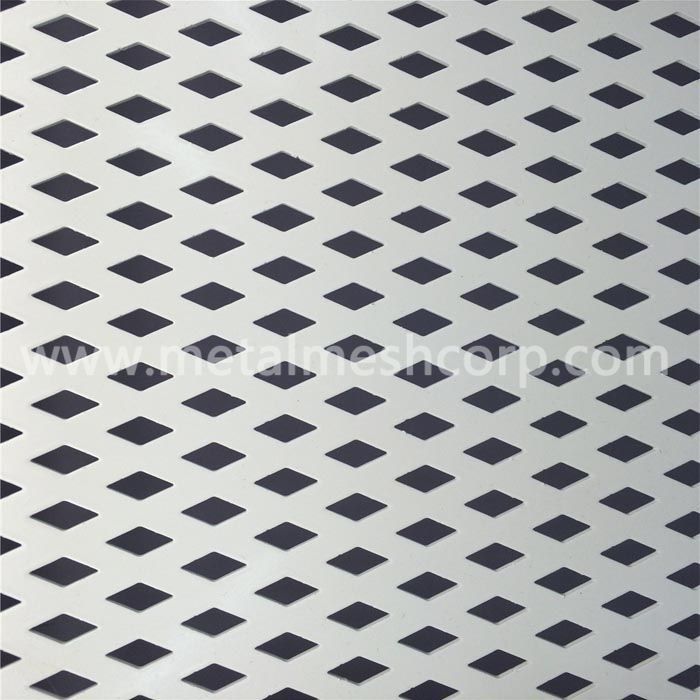 Carbon Steel Diamond Hole Perforated Metal Sheet Manufacturer