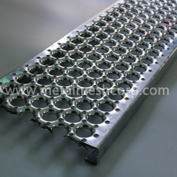 High Quality Perf-O Grip Walkway Grating